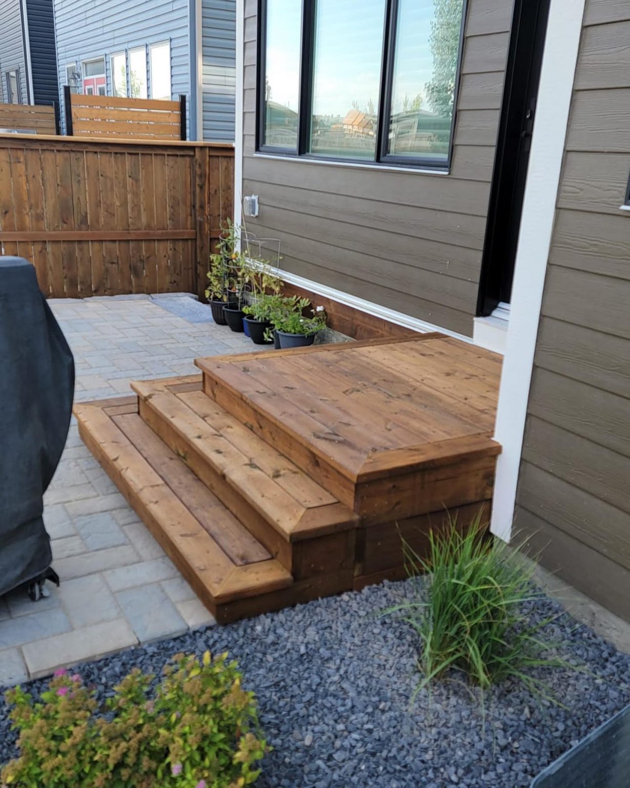 Decking | Deck King - Calgary Alberta